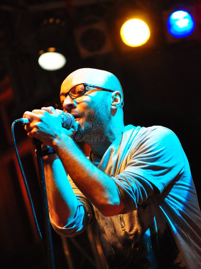 Dan Amariei - OCS Band redaktionelles bild. Bild von ratte - 21494135