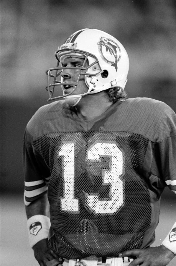 Dan Marino editorial stock image. Image of football, game - 78440654