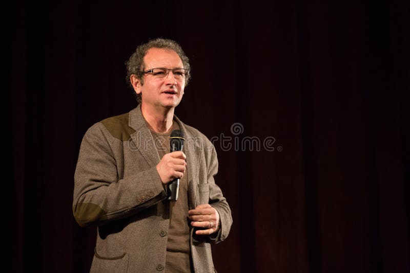 Dan Puric giving a speech editorial photography. Image of theatre ...