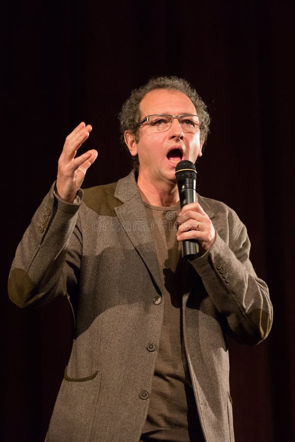 Dan Puric giving a speech editorial photography. Image of theatre ...