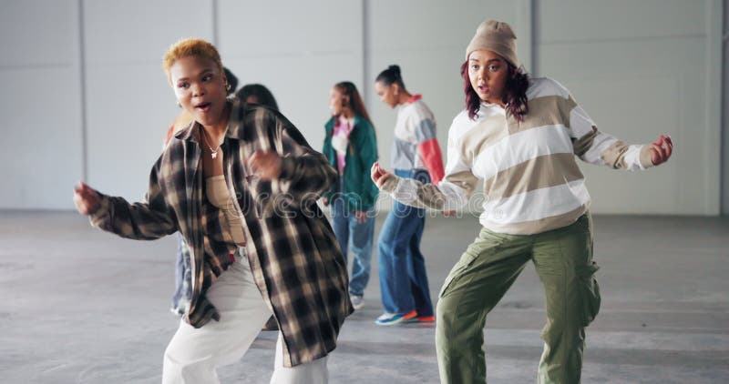 Dance, Group and Studio for Hip Hop Lesson, Performance Practice and ...