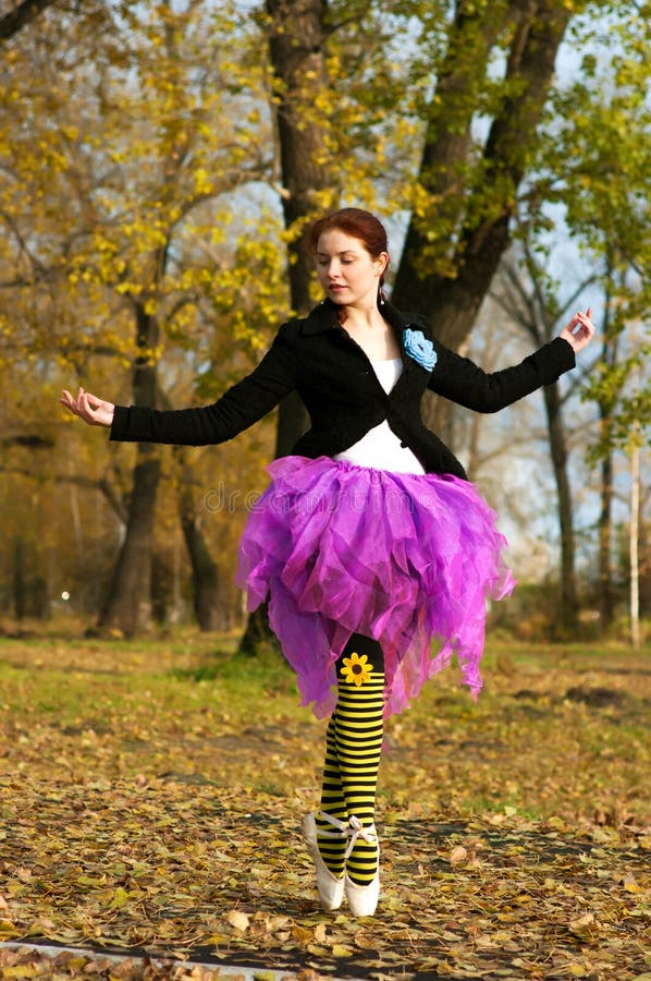 The Dancer Dances in the Autumn Stock Photo - Image of legs, hair: 79979856