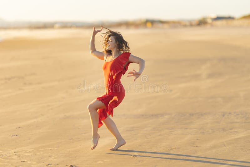 Dancer Performing Sandy Beach Sunset Expressing Passion Movement Stock ...