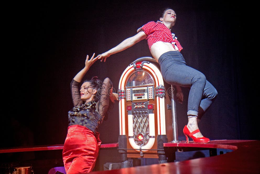 Dancers on a bar editorial photography. Image of dancers - 27280222