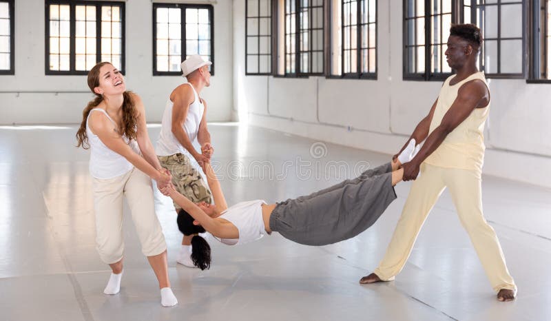 Group International Dancers Training Big Performance Stock Photos ...
