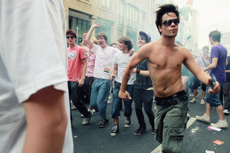 107 Shirtless Guy Dancing Stock Photos - Free & Royalty-Free Stock ...