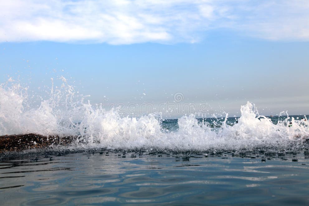 Dancing wave stock photo. Image of wave, cloudscape, ocean - 21475324