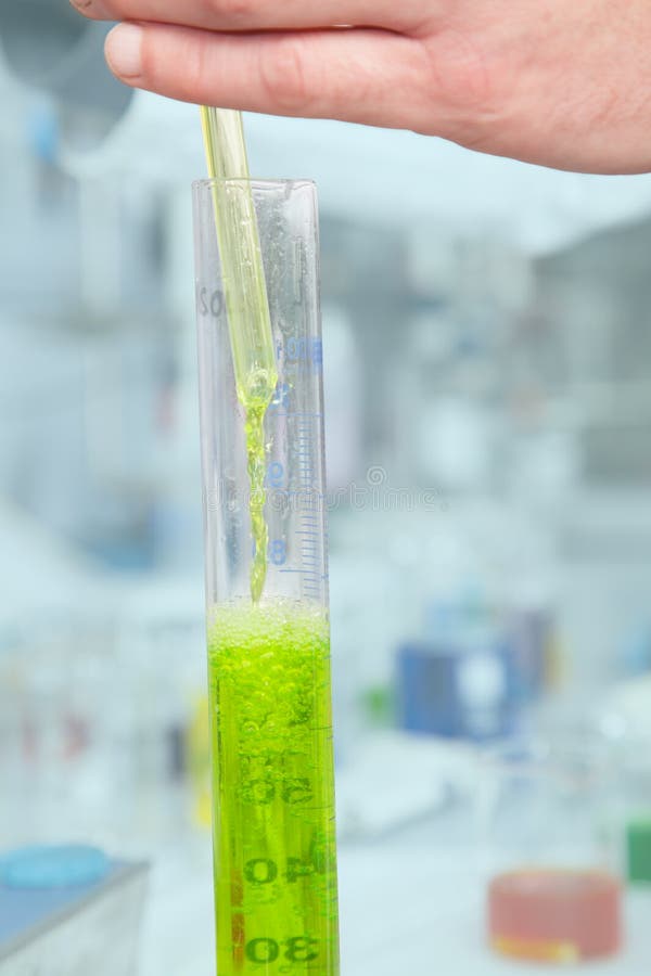 Test tube experiment stock image. Image of doctor, injurious - 39017917