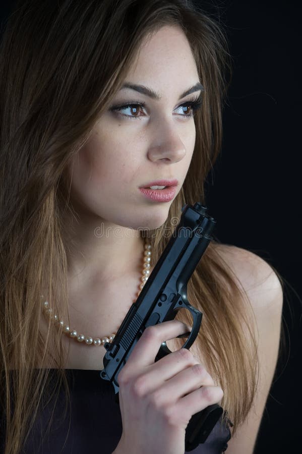 15+ Woman robber pistol Free Stock Photos - StockFreeImages