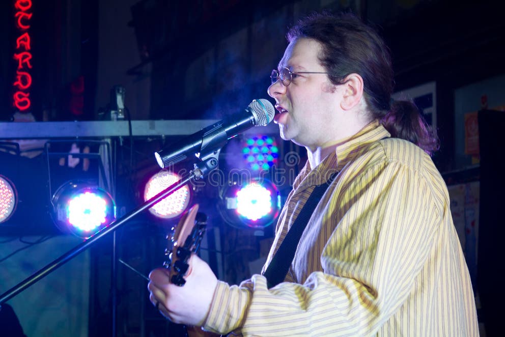 Daniel Fat editorial image. Image of party, daniel, stage - 28231840