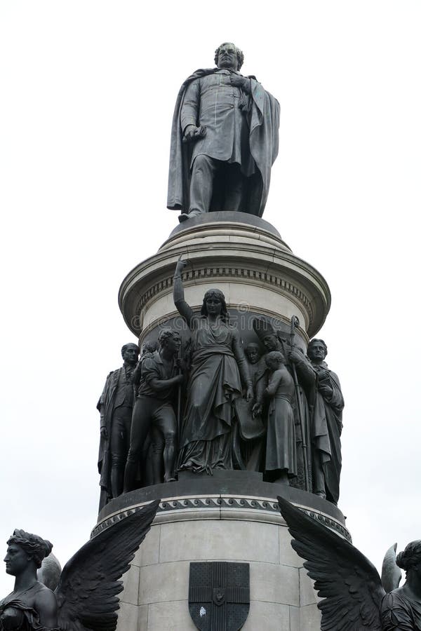 Daniel O`Connell Memorial, Dublin, Ireland Editorial Photo - Image of ...