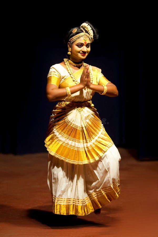 Danse De Mohiniyattam Dans Kochi, Inde Photographie éditorial - Image ...