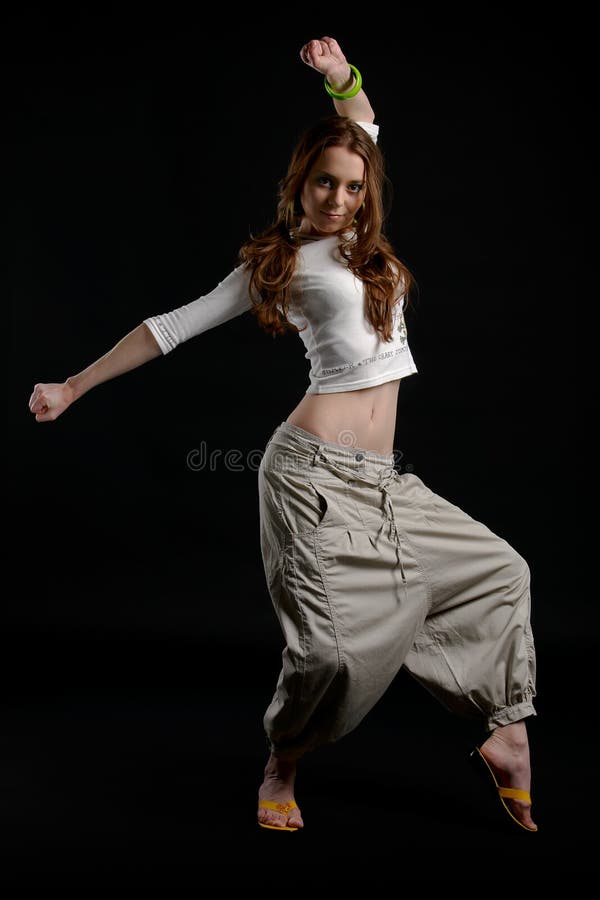 Jong Meisje in Het Water in De Zomerrivier Stock Afbeelding - Image of ...