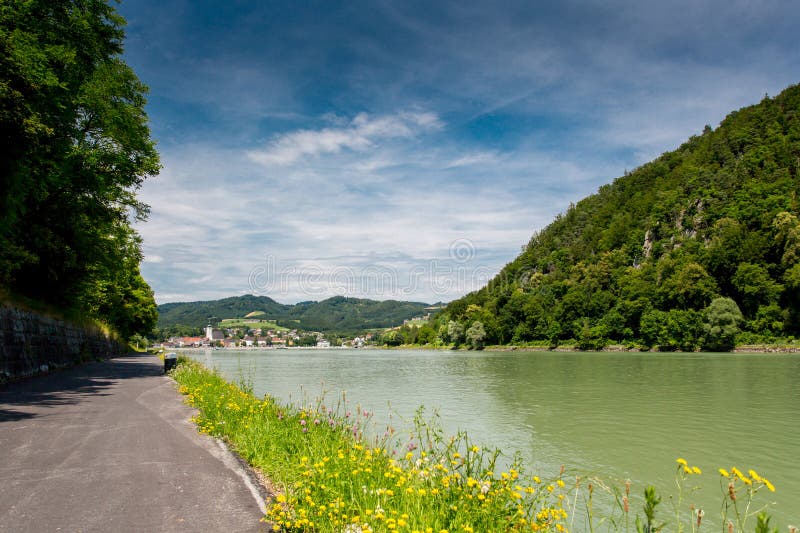 Danube Cycle Path / Trail / Route Stock Image - Image of nature, donau ...