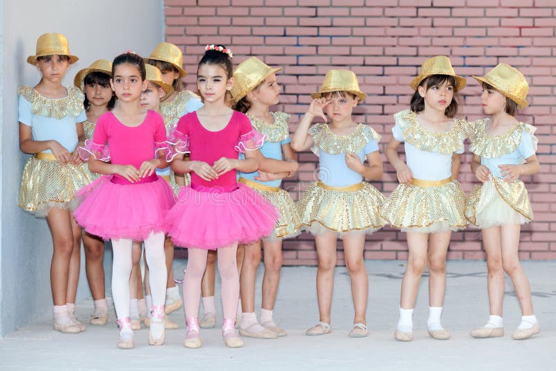 Danza del ballet fotografía editorial. Imagen de danza - 26054587