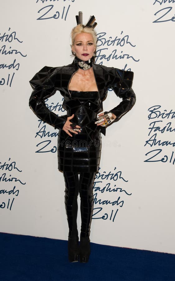 Daphne Guinness editorial image. Image of featureflash - 22467450