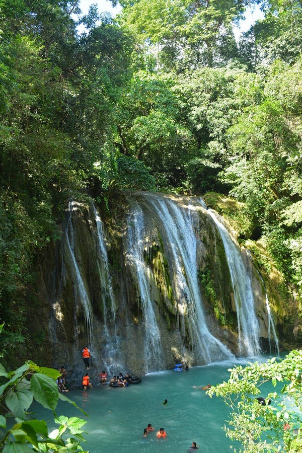 Daranak Falls with Crowd in Tanay, Rizal, Philippines Editorial Stock ...