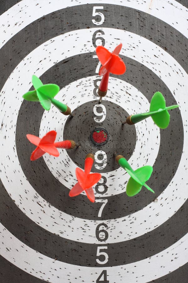 Dardi immagine stock. Immagine di quadro, determinazione - 13132715