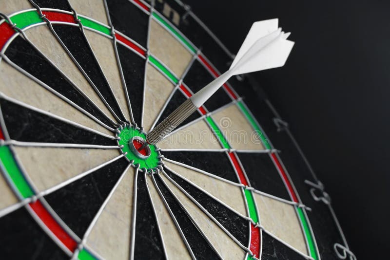 Dardi fotografia stock. Immagine di competitivo, efficienza - 13288380