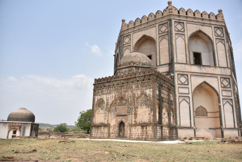 Dargah Hazrath Nemat Ullah Shah Kirmani Tomb, Bidar, Karnataka Stock ... Dargah Hazrath Nemat Ullah Shah Kirmani Tomb, Bidar, Karnataka Stock ...