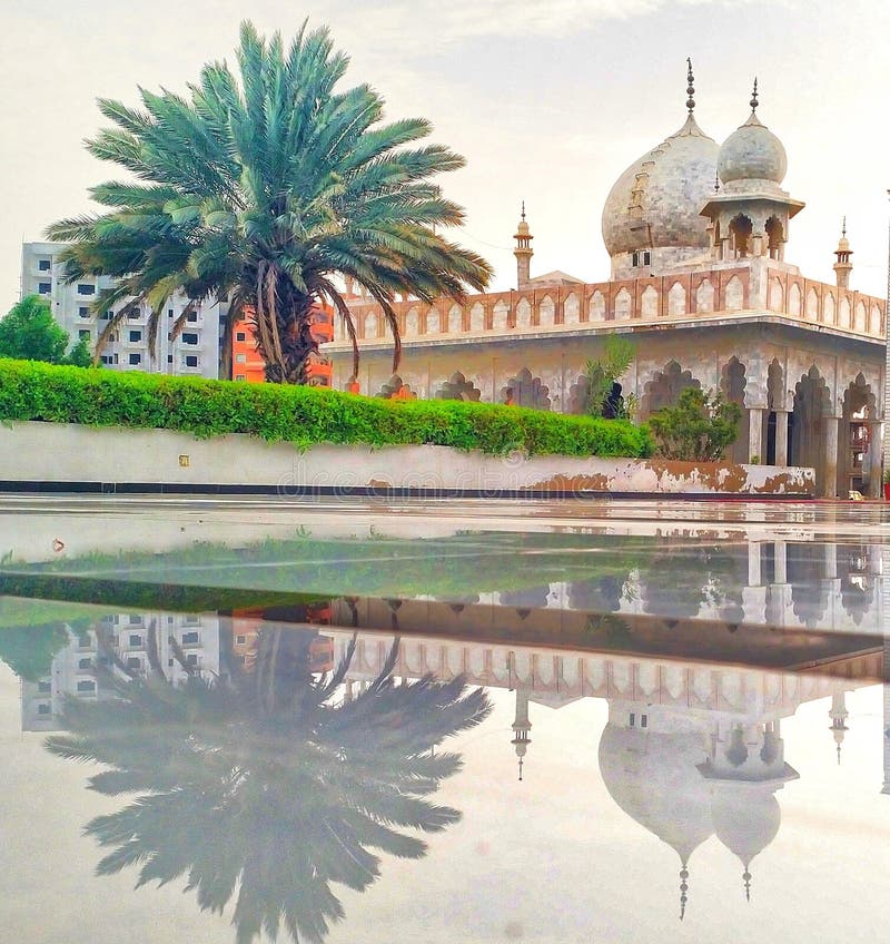 Dargah in Pakistan stock image. Image of painting, pakistan - 161130931