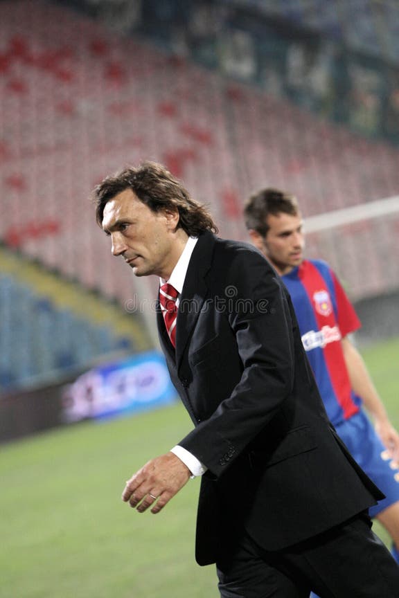 Dario Bonetti editorial photography. Image of football - 11080717