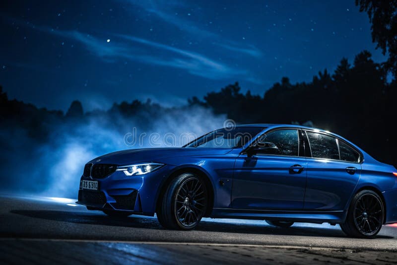 Dark Blue Light Blur Gradient with Noise Texture Stock Illustration ...