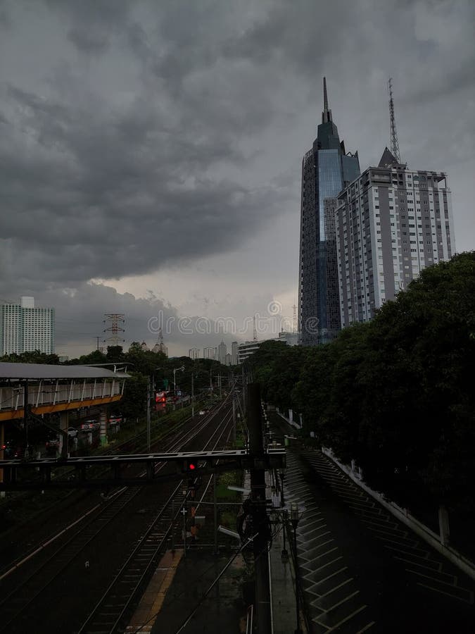 Dark Building Rain in the Station Stock Image - Image of train, builng ...