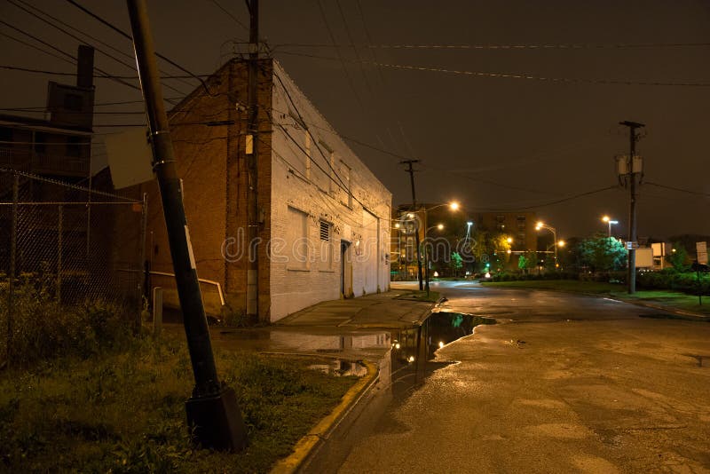 Dark Street Corner Stock Photos - Download 1,677 Royalty Free Photos
