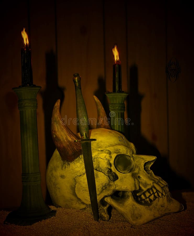 Candle on skull 4 stock image. Image of halloween, gothic - 10896253