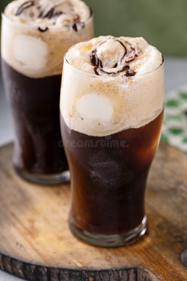 Dark Stout Beer Ice Cream Float, Dessert Idea for St Patricks Day Stock ...