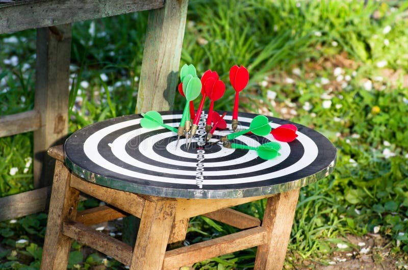Darts on nature stock image. Image of concentric, circle - 32639109