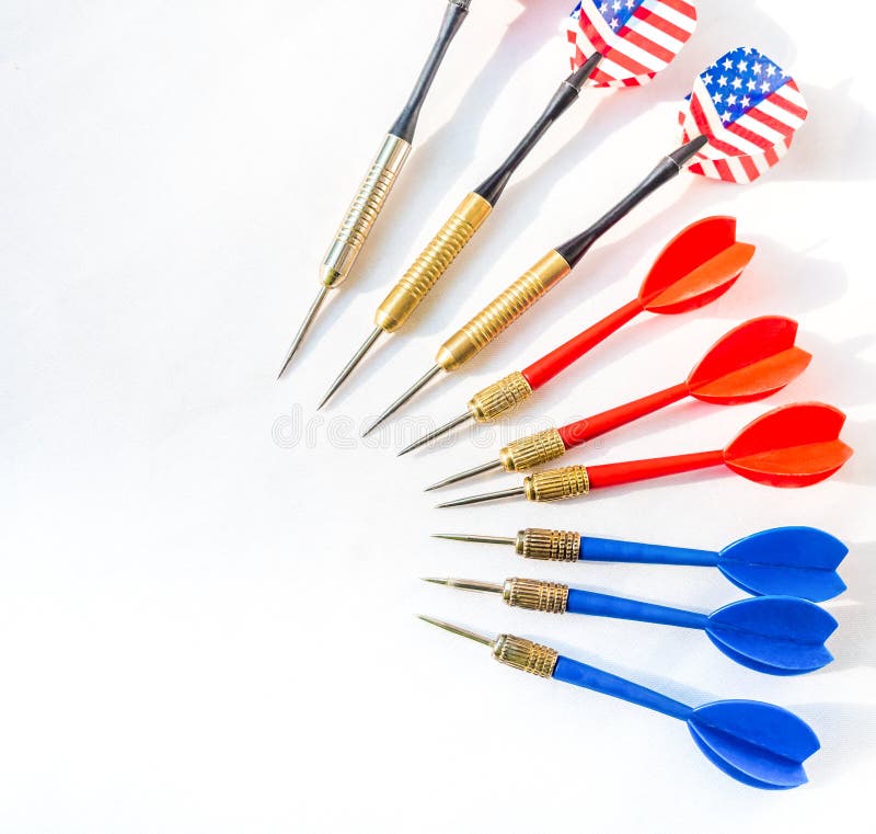 Business Concept Darts Pointing To Same Target Stock Photos - Free ...