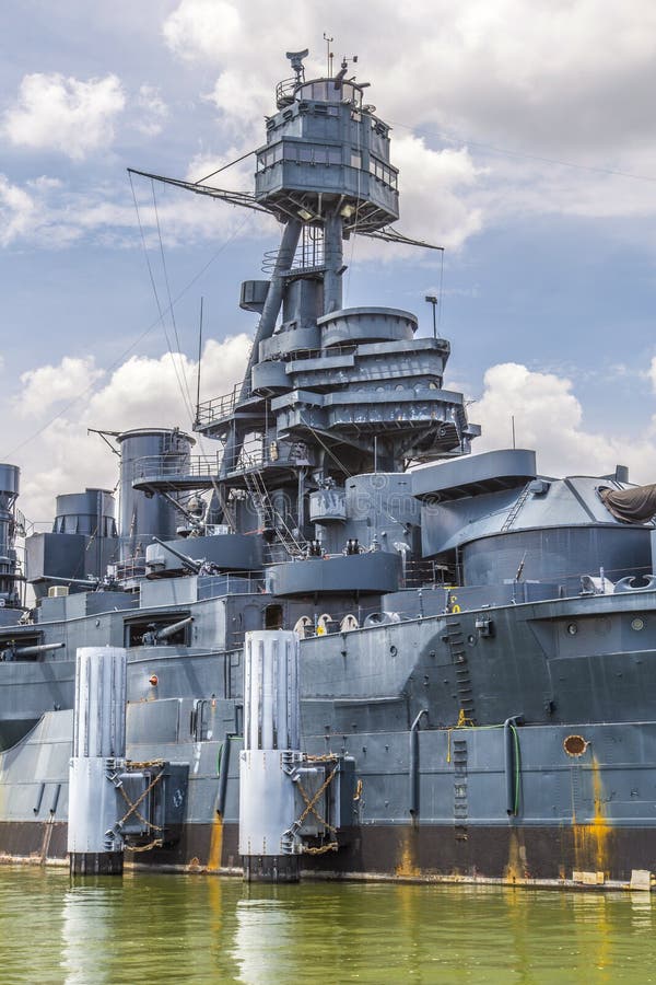 Das Berühmte Dreadnought-Schlachtschiff Stockfoto - Bild von träger ...