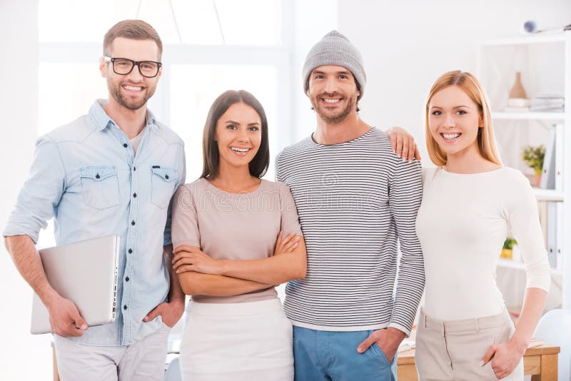 Wir sind das beste Team! stockbild. Bild von lebensstile - 131403101