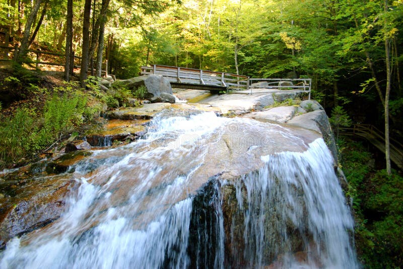 Gerinne-Schlucht Im Franconia-Kerben-Nationalpark, New Hampshire ...