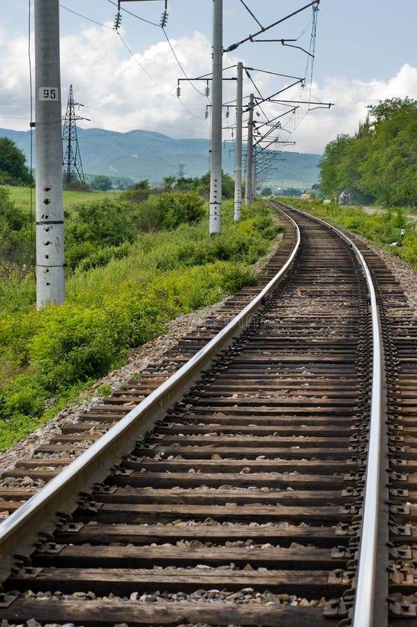 Das Gleis. stock abbildung. Illustration von gleichheit - 7609266