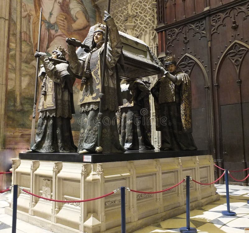 In Sevilla Cathedral Süd-Spanien, Das Mausoleummonument Und Das ...