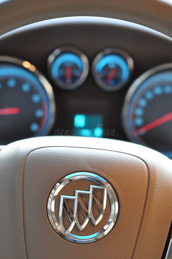 Das Lenkrad Und Der Armaturenbrett Redaktionelles Stockfotografie ...