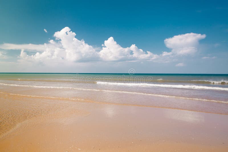Das Meer stockfoto. Bild von meer, blau, schön, hintergrund - 25477892