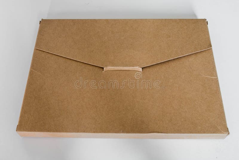Postpaket stockfoto. Bild von geboxt, kennsatz, post, pfosten - 2528420