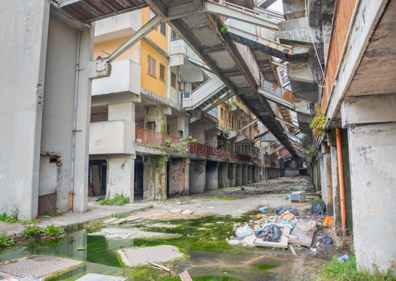 Das Segel Von Scampia - Neapel - Italien Redaktionelles Stockfotografie ...