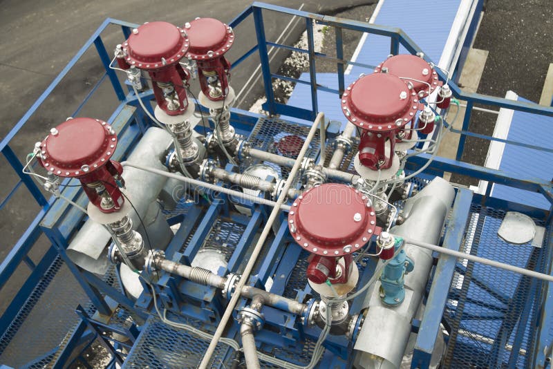 Automatisiertes Ventil jpg stockbild. Bild von befestigen - 67564855