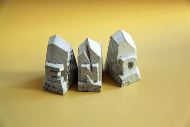 Das Wort Ende stockbild. Bild von geformt, geneigt, hintergrund - 15597931