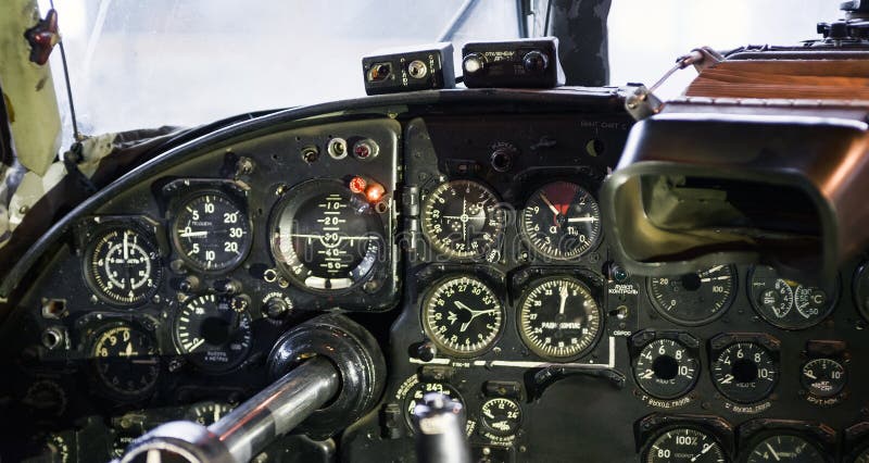 Dashboard of an aircraft stock image. Image of illumination - 47531419