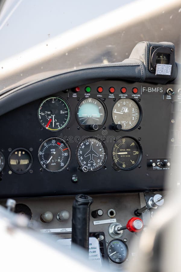 Dashboard of an Aircraft Plane Stock Image - Image of round, gauge ...