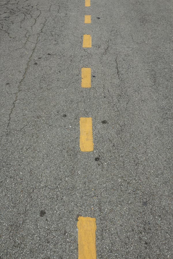 567 Dashed Line Texture Stock Photos - Free & Royalty-Free Stock Photos ...