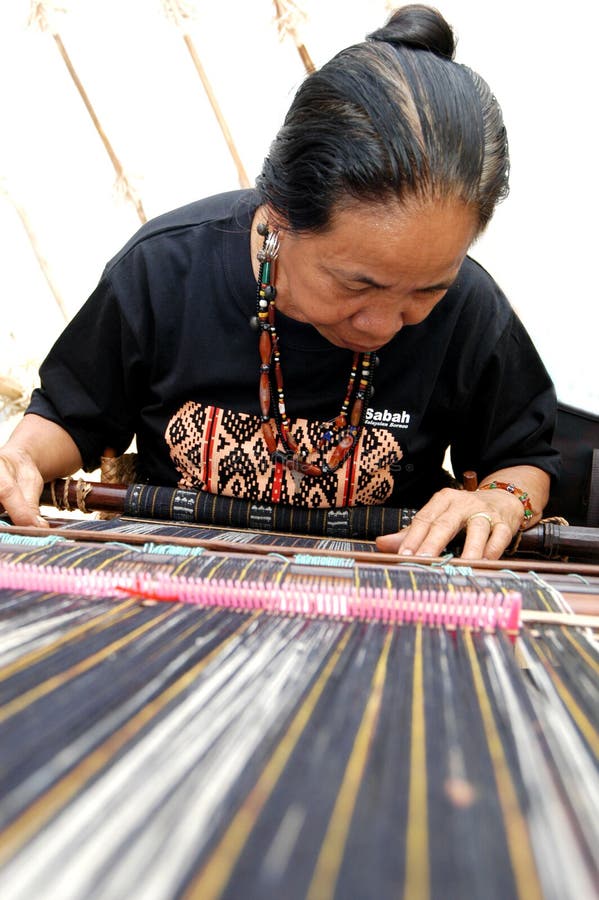 Dastar weaving editorial photo. Image of clothing, malaysia - 27796521