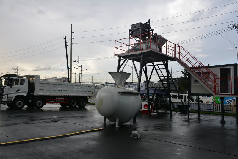 Daswell Concrete Processing Machine at Philconstruct in Pasay ...