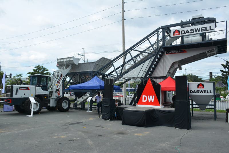 Daswell Mobile Concrete Batch Plant at Philconstruct in Pasay ...